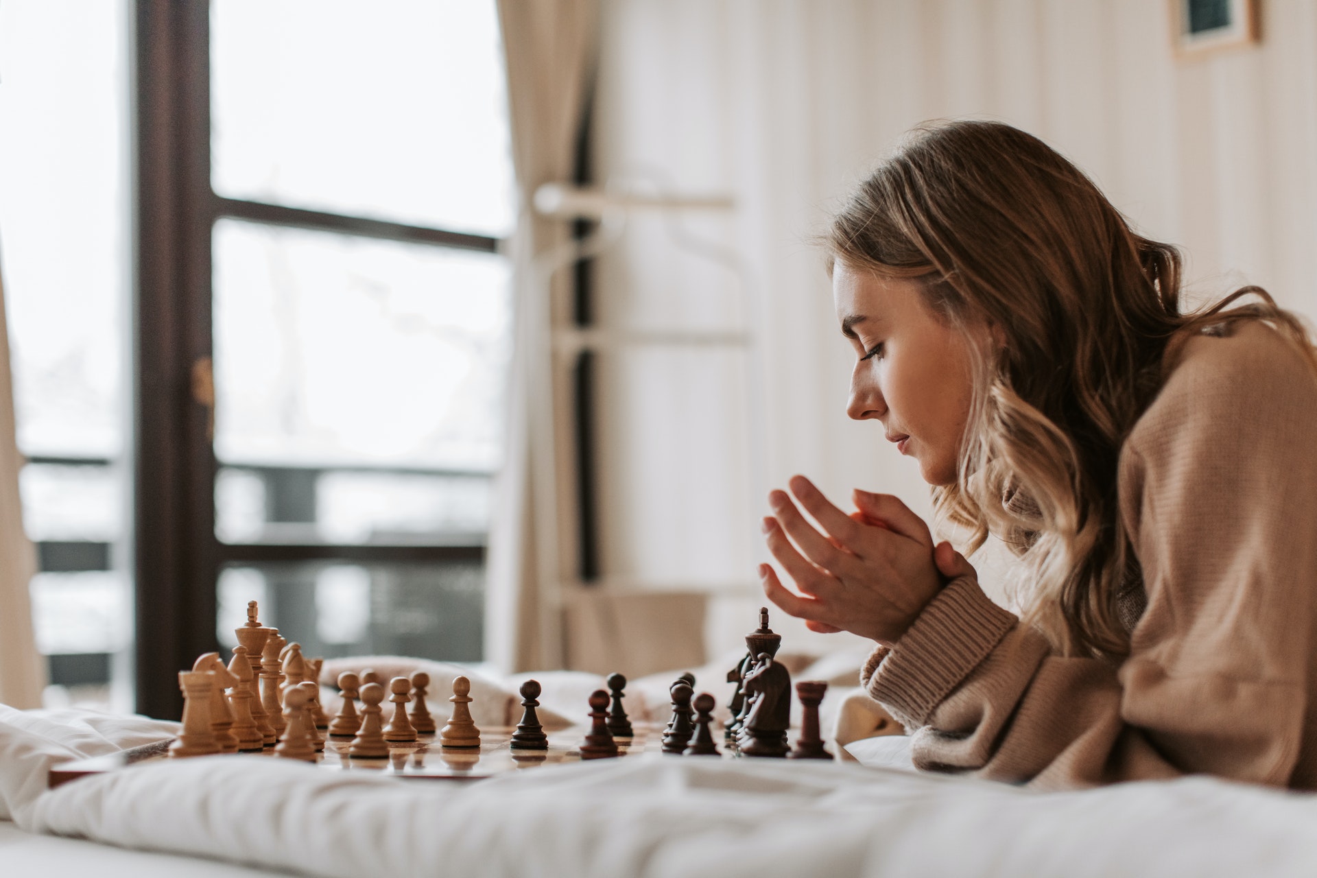9 Simple & Unconventional Ways to Become Smarter - Anthony J. Yeung